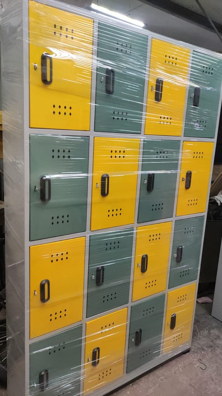 Locker de 12 Puestos Metálico: Calidad y Resistencia en un Solo ...